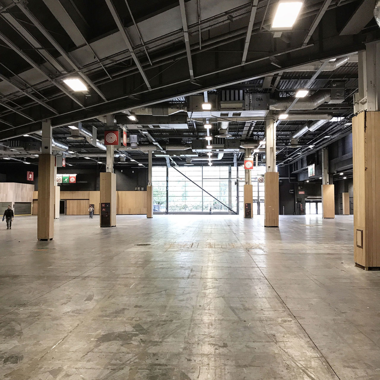 Puces du design - Direction artistique des Puces du design - 2016-2017 ...